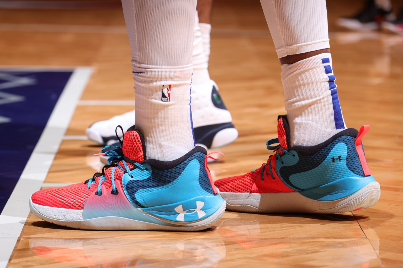 A Complete List of NBA Players with Signature Shoes in 2023 - SPORTSLOCKR